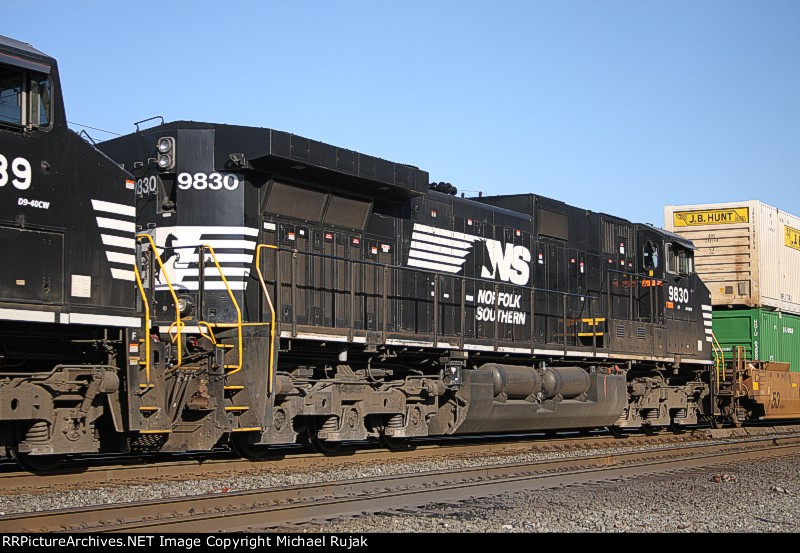 NS 9830